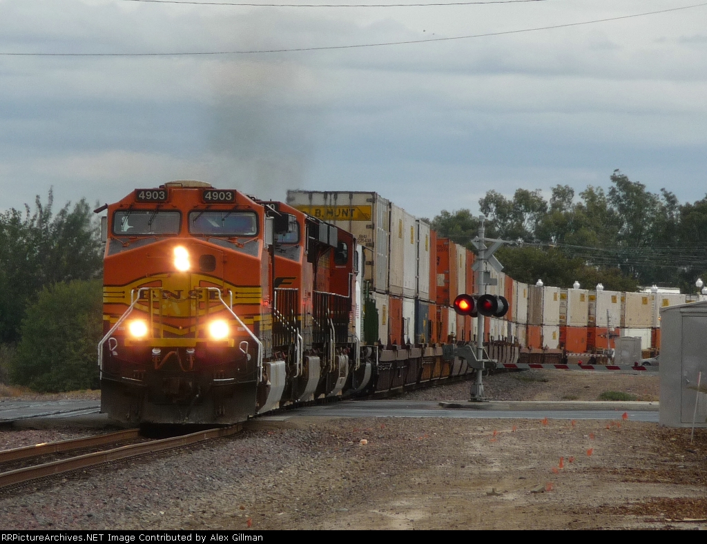 BNSF 4903 West